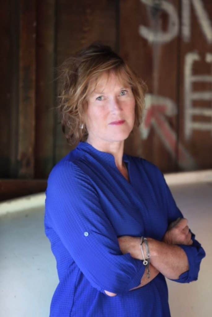 150 Profiles: Tracey Robertson - The Philanthropist Journal
